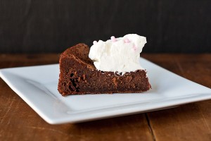 The Merry Gourmet on my cookbook shelf: the smitten kitchen cookbook ...